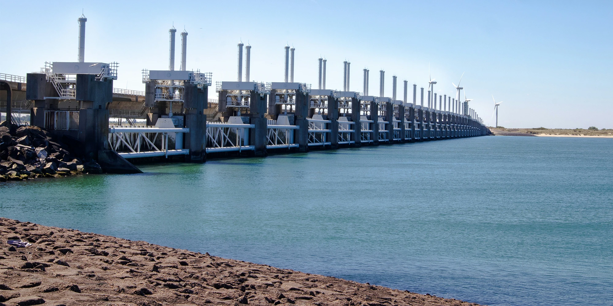 Engineered by the Dutch, build in the USA - Flooding Manager - Flood Safety